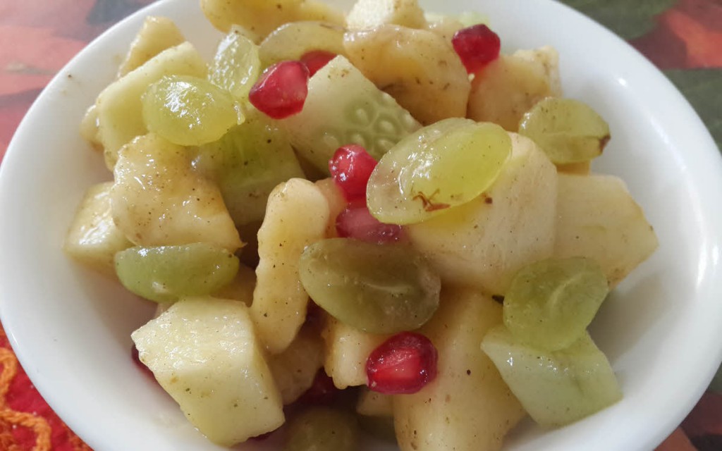 Fruit Chaat/Salad - EZPZ Cooking