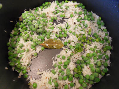 Tahari (Indian Fried Rice)
