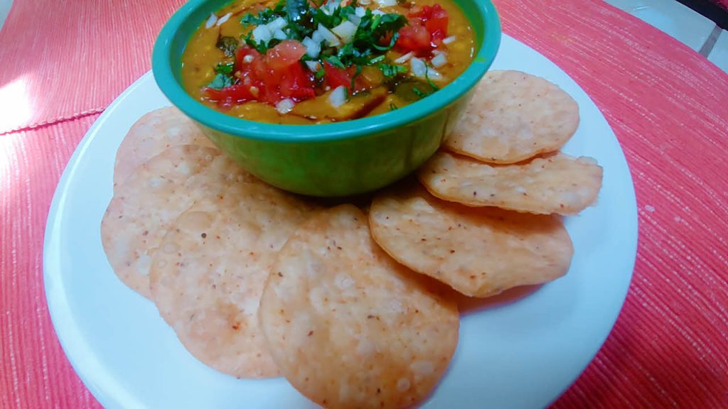 Sindhi Breakfast - Dal Pakwan - EZPZ Cooking